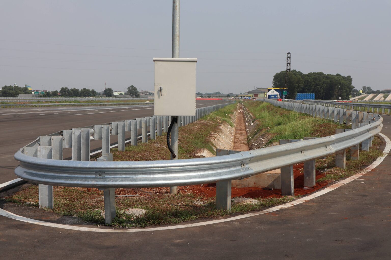 Guardrail - Pagar Pengaman Jalan - Pembatas Jalan Tol